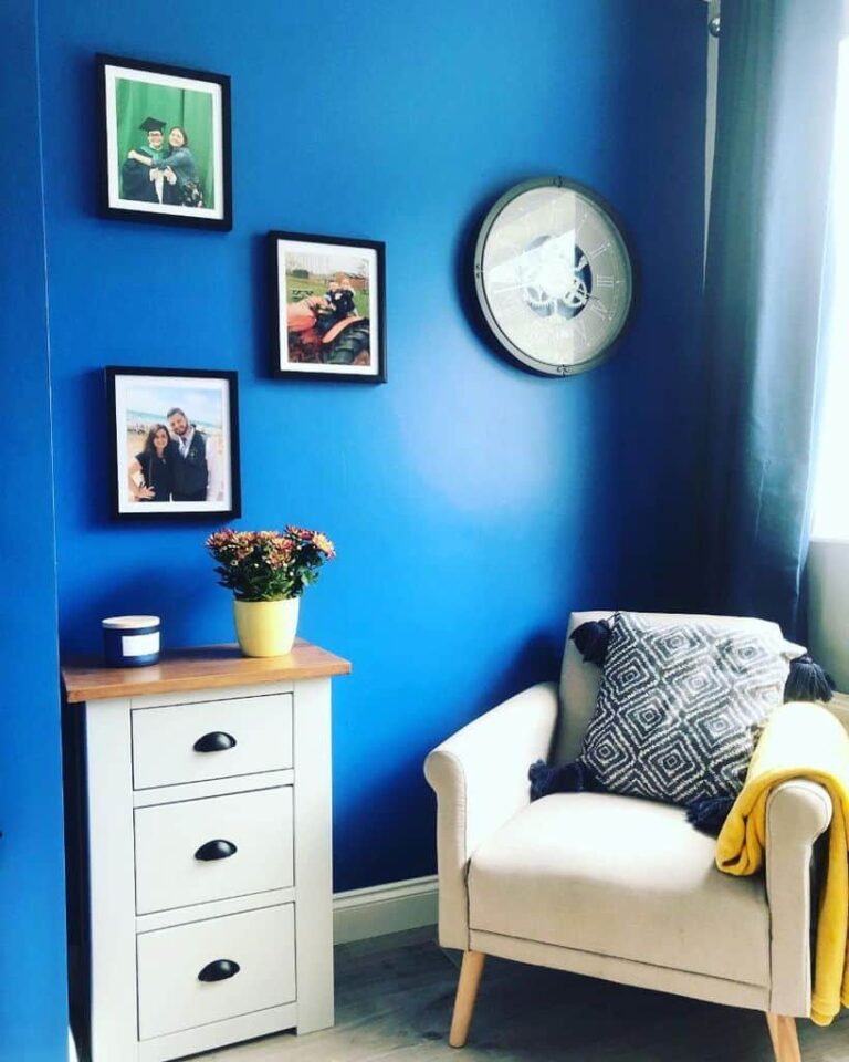+20 ideas de salas de estar en tonos azules - SALA COMEDOR